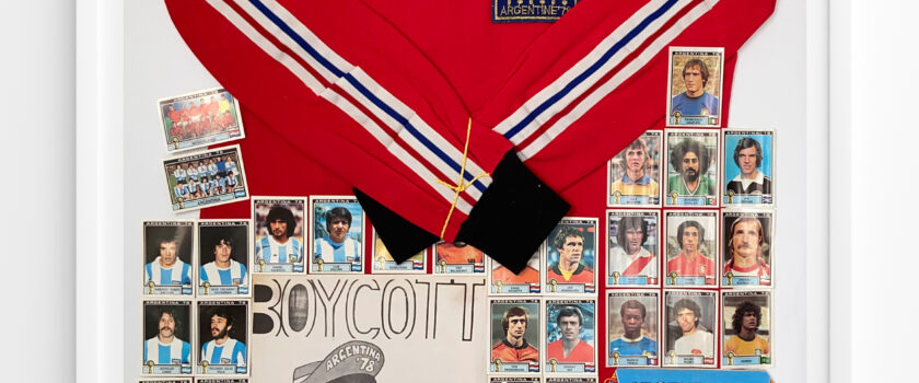 1978 rouge - La Collection IBACA - Tableaux de football vintage